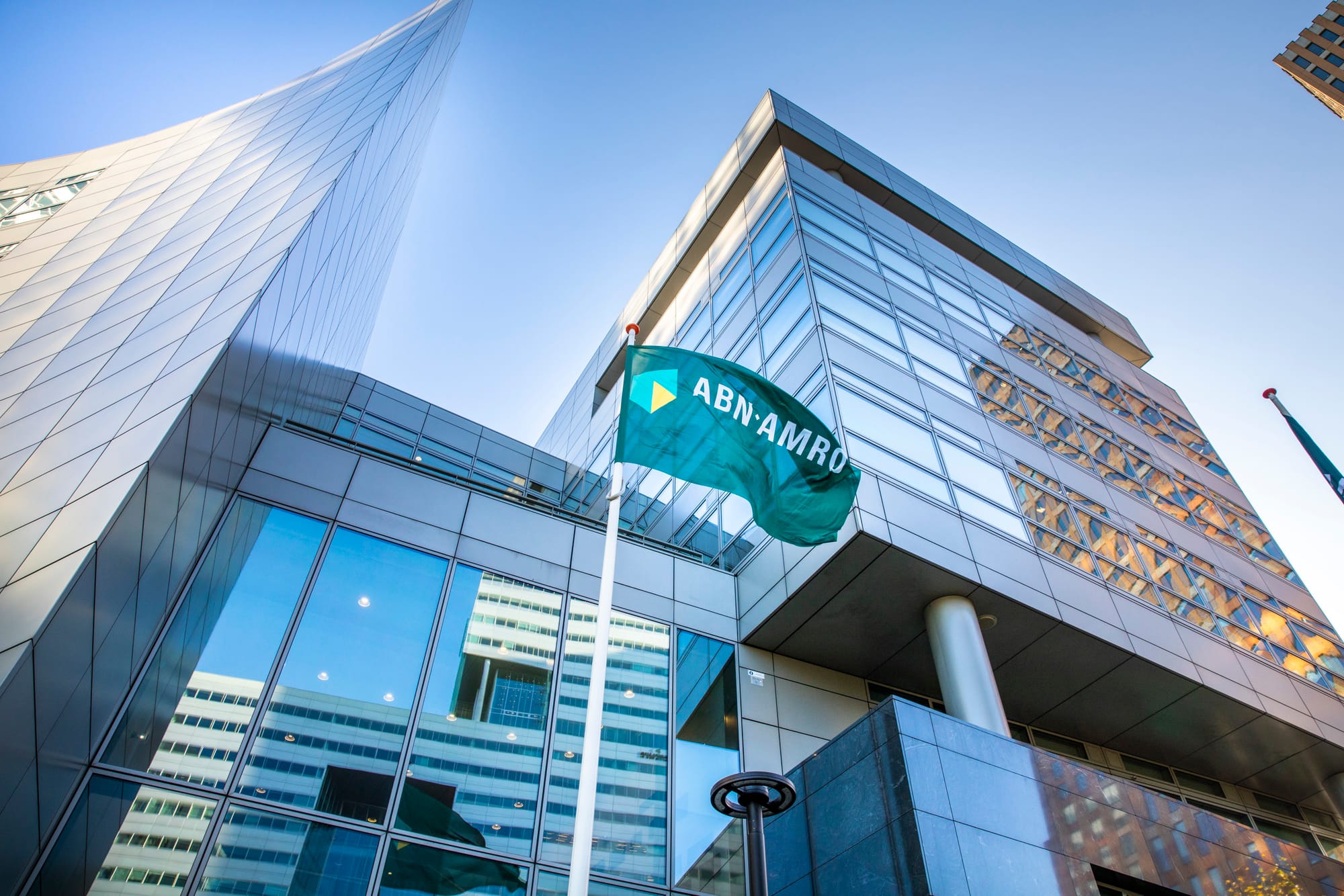 ABN Amro Boosts 2023 Net Interest Income Forecast, Signals Market ...