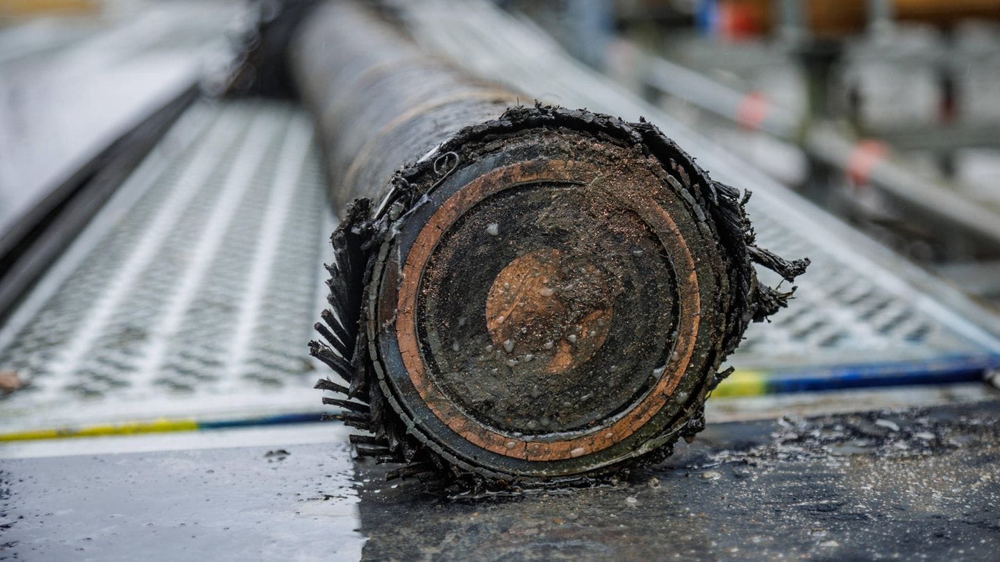 Estlink 2 Power Cable Resumes